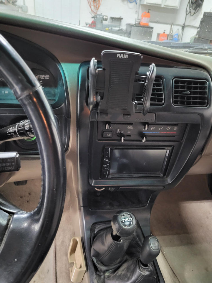 1996-2002 3rd Gen 4Runner Billet Clock RAM Mount – SRQ Fabrications