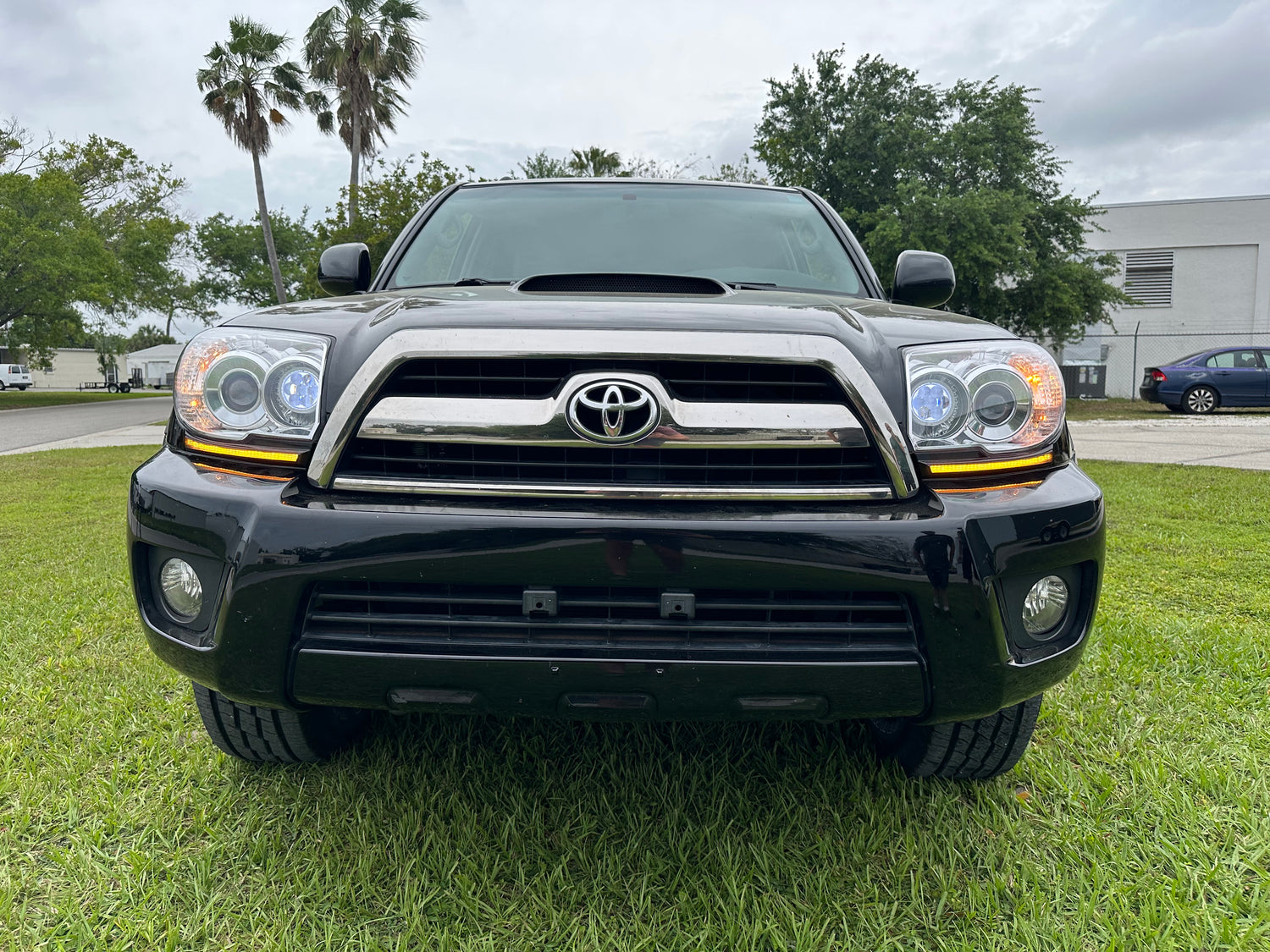 2006-2009 4th Gen 4Runner LED Retrofit Headlights – SRQ Fabrications