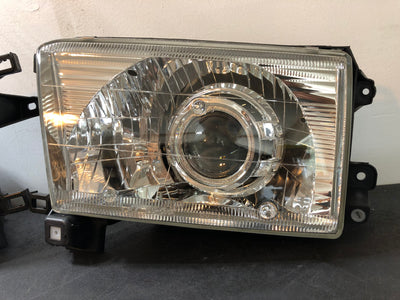 1996-2002 3rd Gen 4Runner LED Retrofit Headlights – SRQ Fabrications