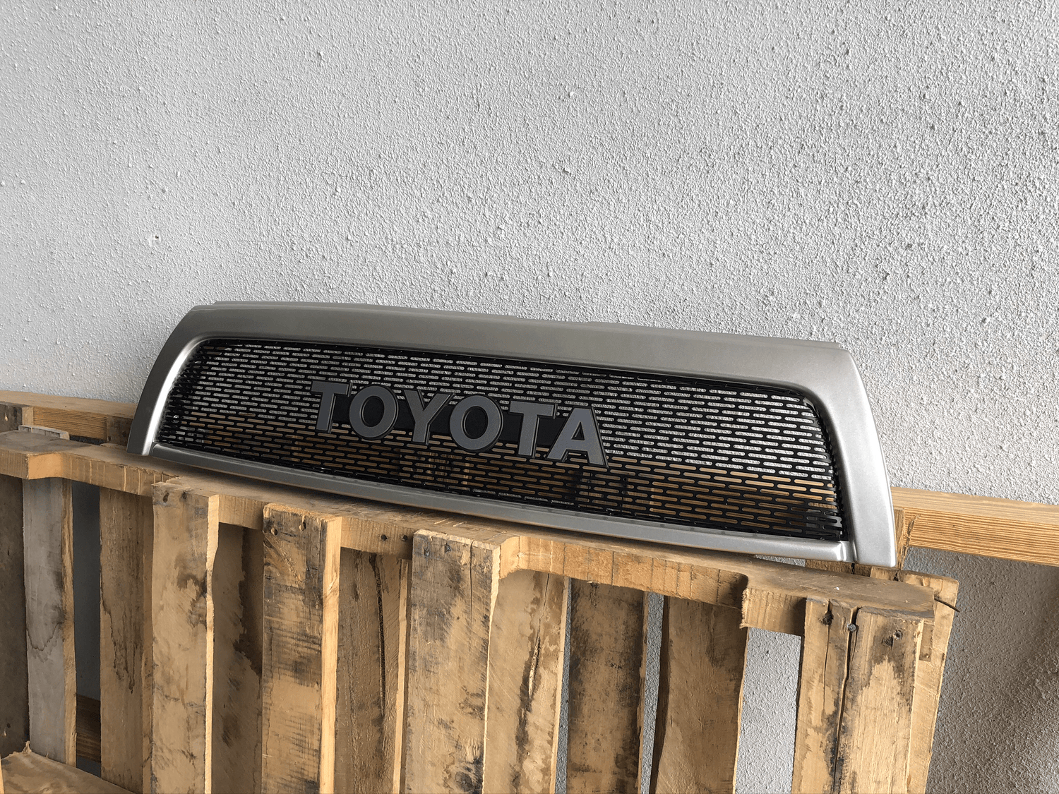 1996-2002 3rd Gen 4Runner Flush Grille – SRQ Fabrications
