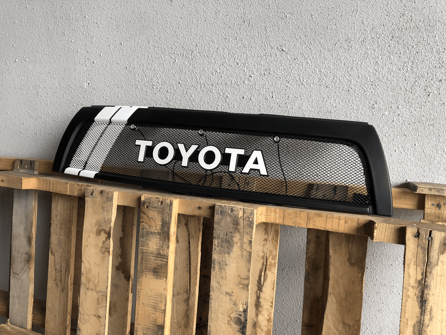 1996-2002 3rd Gen 4Runner Flush Grille – SRQ Fabrications