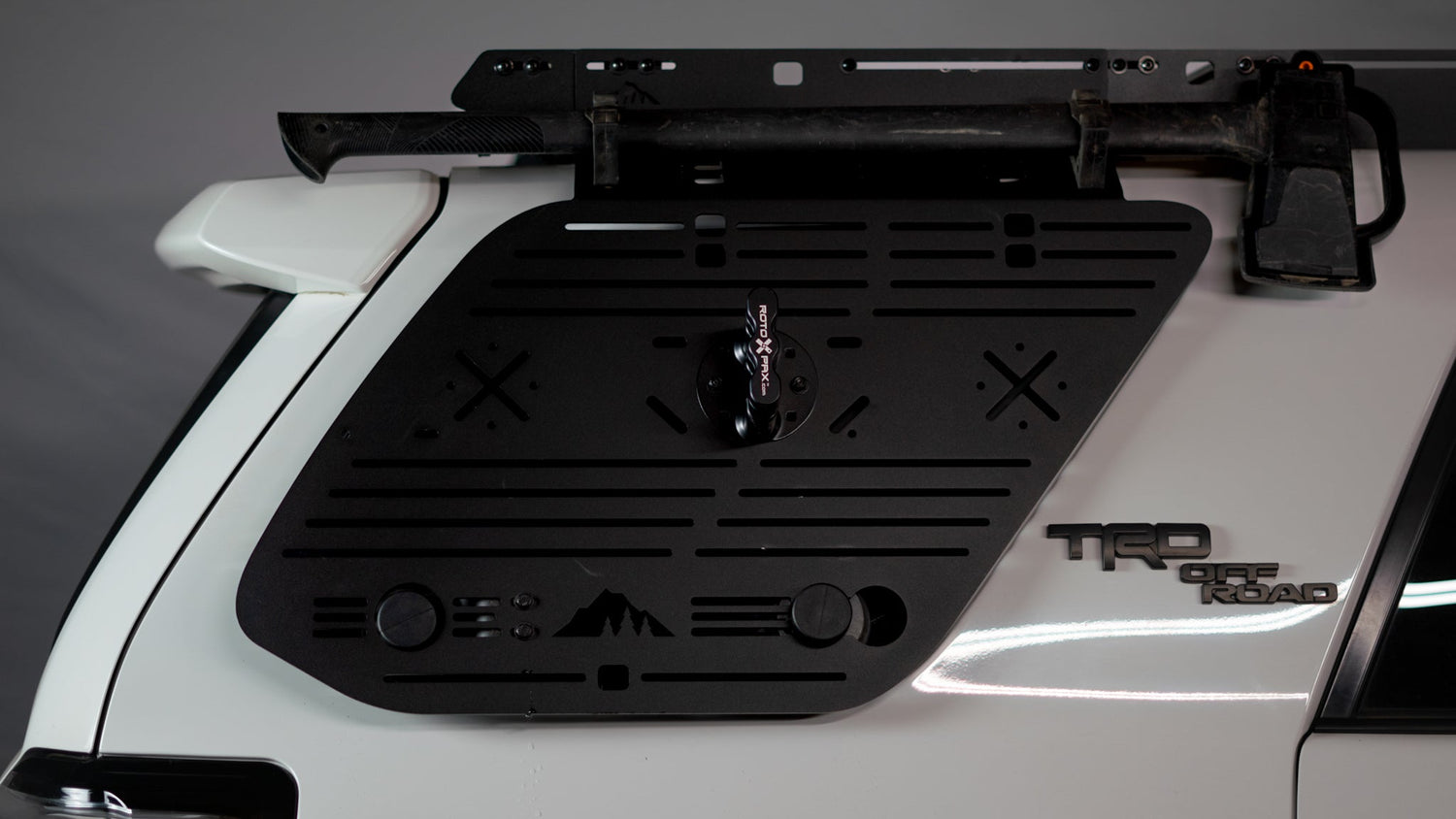 Window Panel Rotopax Mounting Kit – SRQ Fabrications